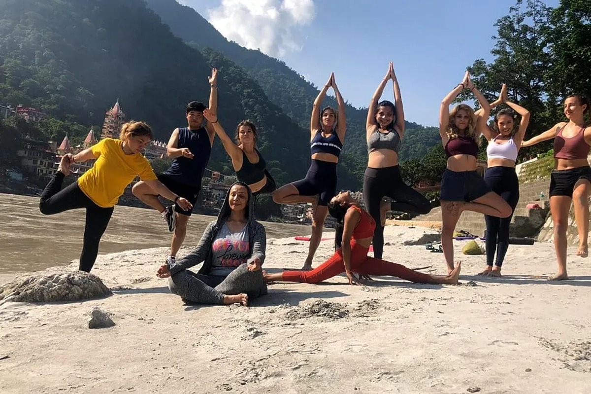4 Day Rejuvenating Himalayan Yoga Retreat in Rishikesh, India - Tejomaïa
